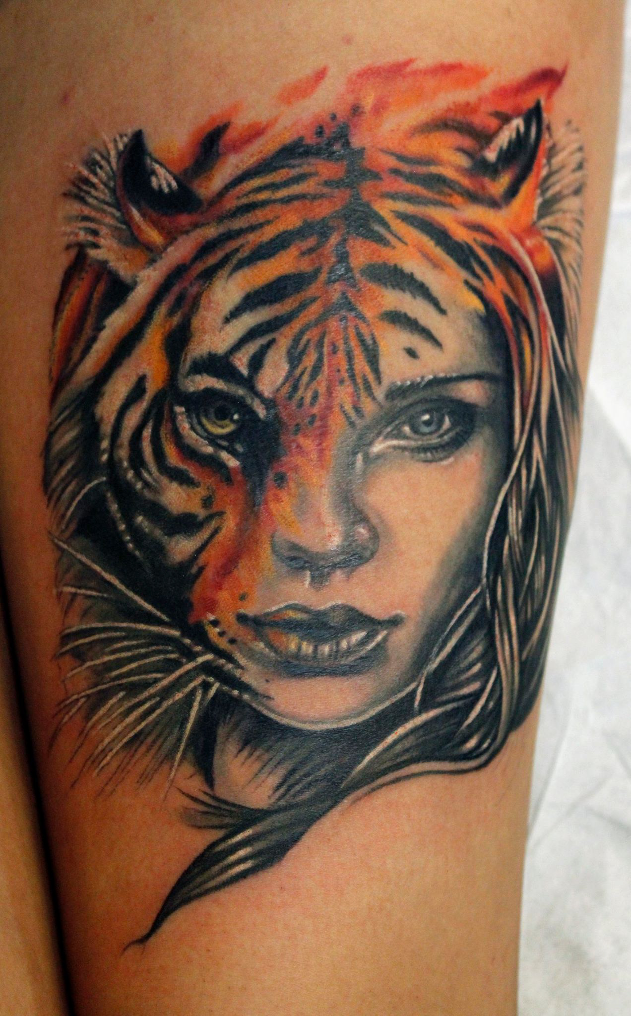 Tiger Thigh Tattoos